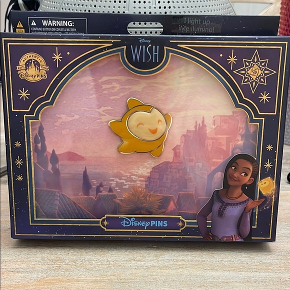 Disney | Toys | Disney Wish Light Up Pin With Smiling Character | Poshmark